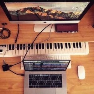 Minimalist Studio Ideas That Just Work - Home Studio Grooves