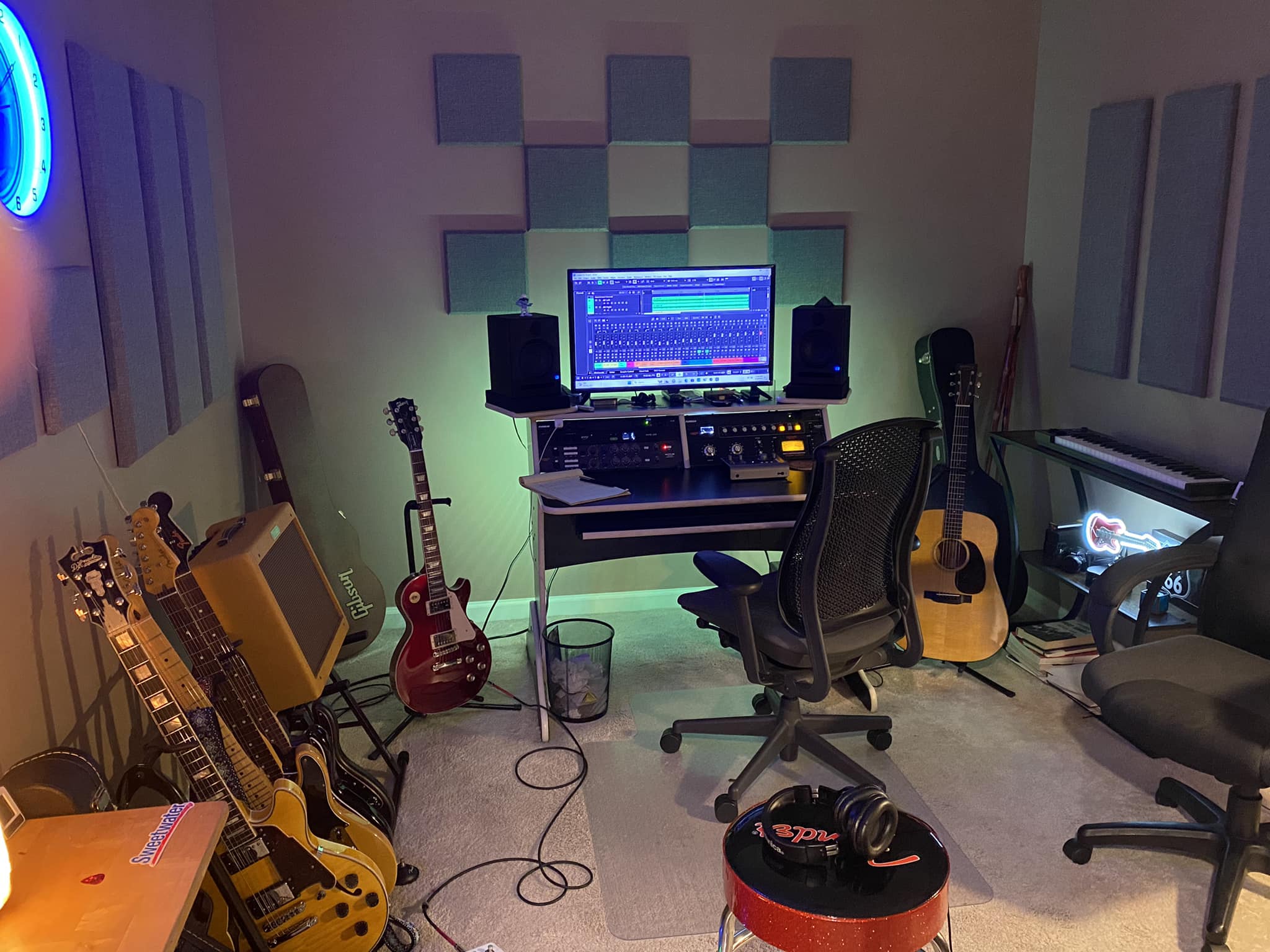 Home Studio Bedroom Setups - Home Studio Grooves