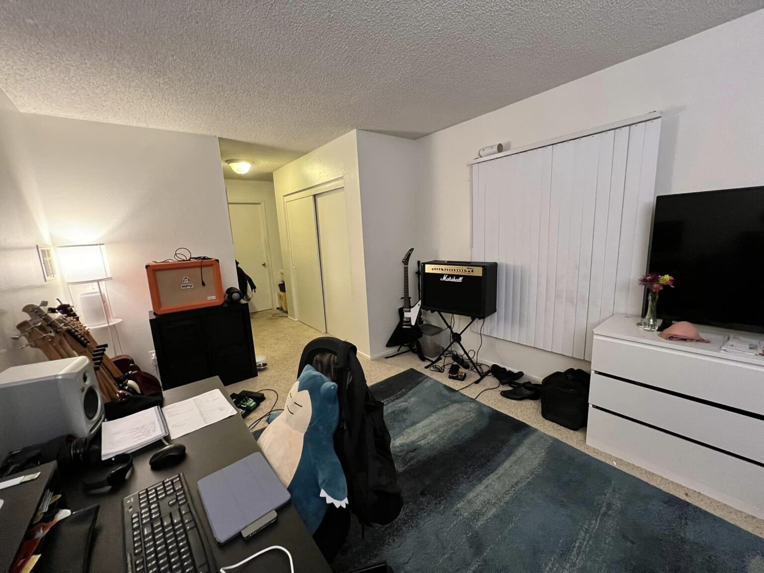 Home Studio Bedroom Setups - Home Studio Grooves