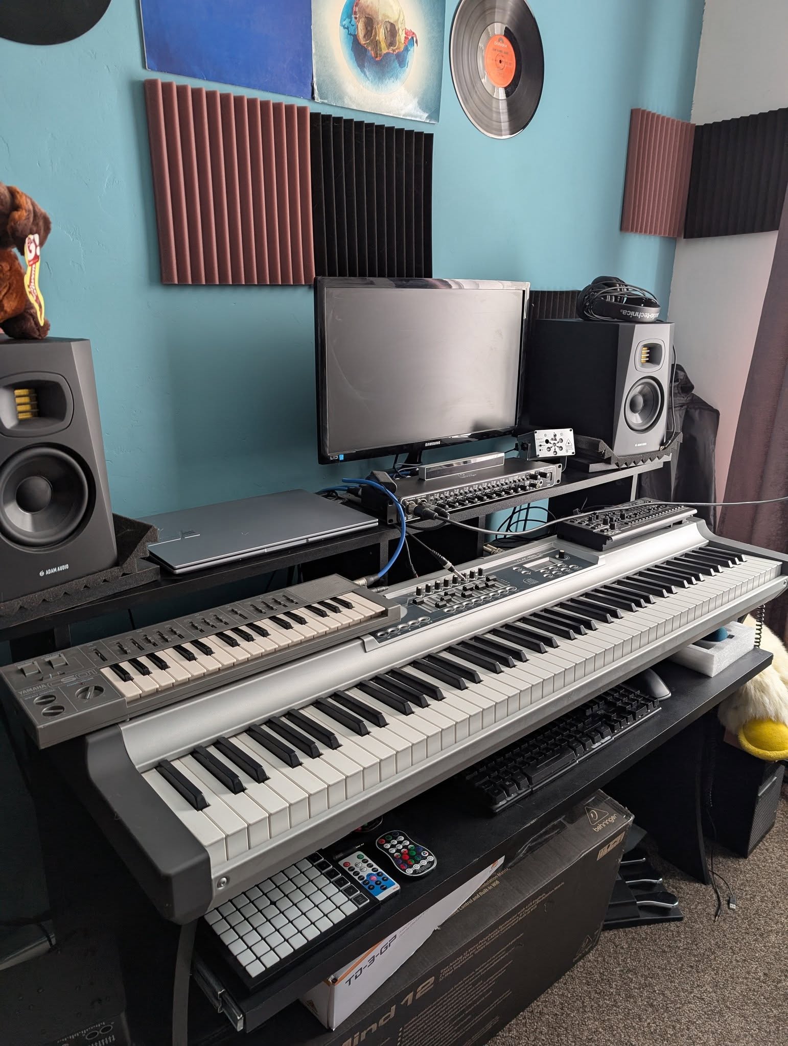 Home Studio Bedroom Setups - Home Studio Grooves