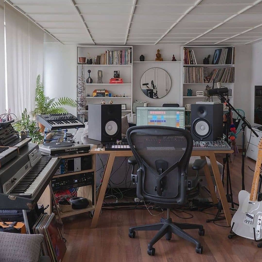 Home Studio Layouts Designed For Small Spaces - Home Studio Grooves