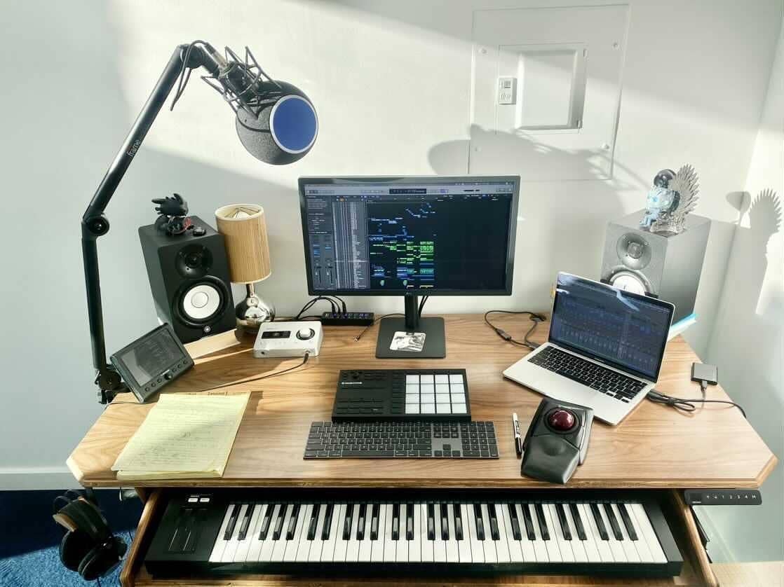 Home Studio Layouts Designed For Small Spaces - Home Studio Grooves