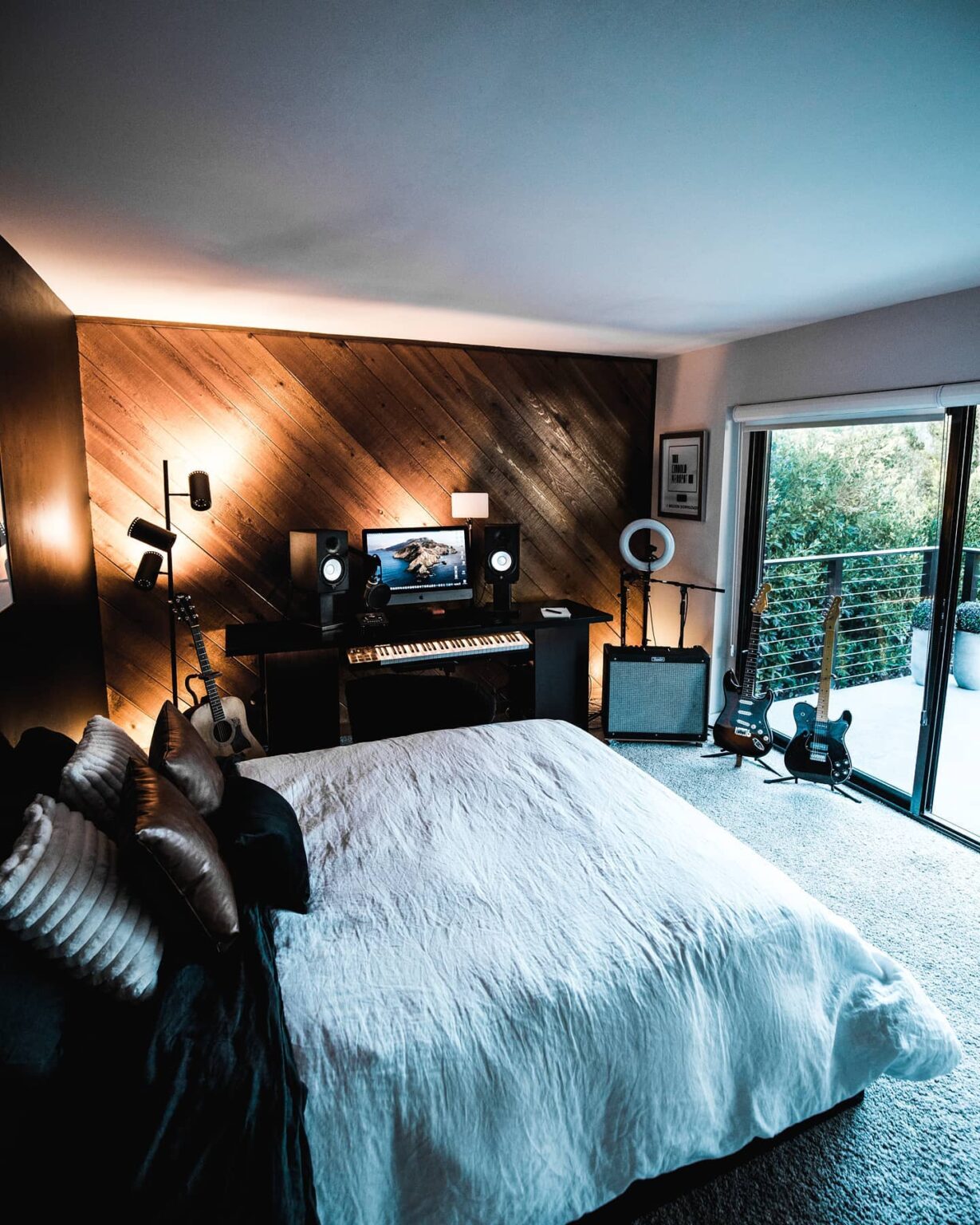 Home Studio Layouts Designed For Small Spaces - Home Studio Grooves