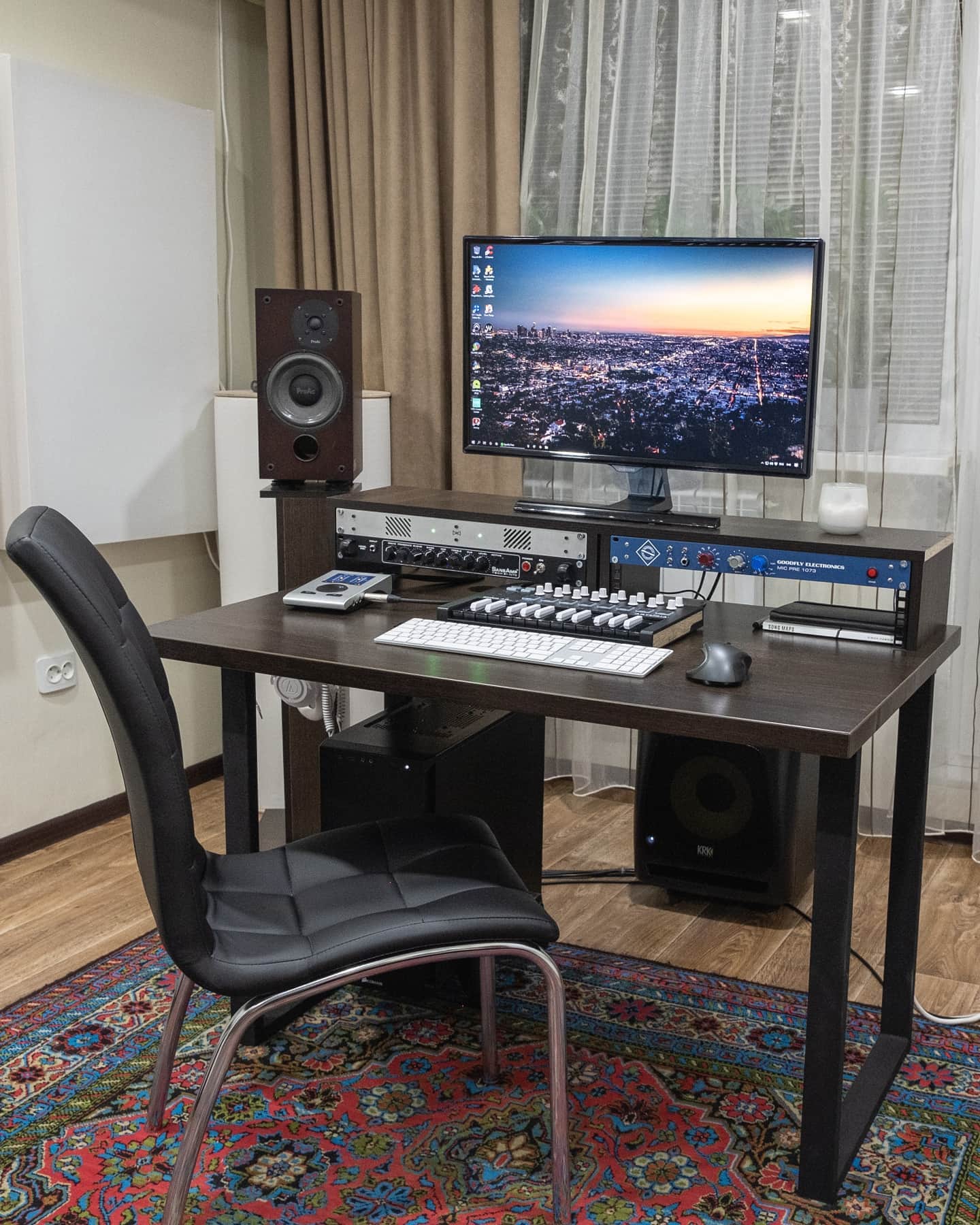 Home Studio Layouts Designed For Small Spaces - Home Studio Grooves